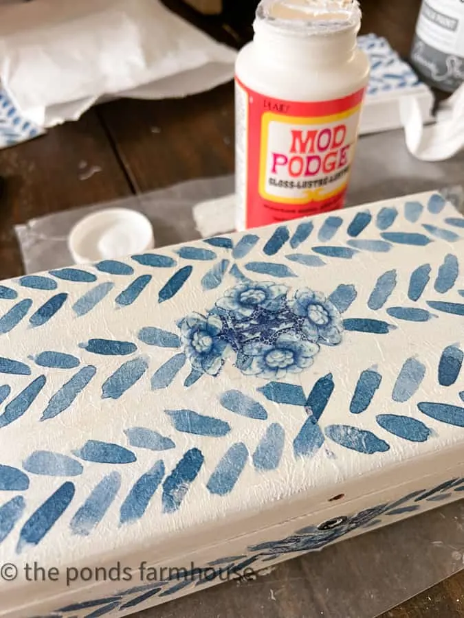 How to Make A DIY Decorative Box with Napkin Decoupage