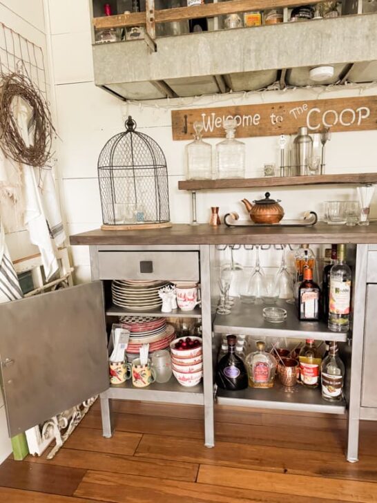 Showcase Your Collections: Easy Vintage Dish Storage Solutions