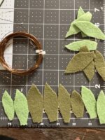 Adorable DIY Felt Flower Spring Garland: Easy Step-by-Step Tutorial (No ...